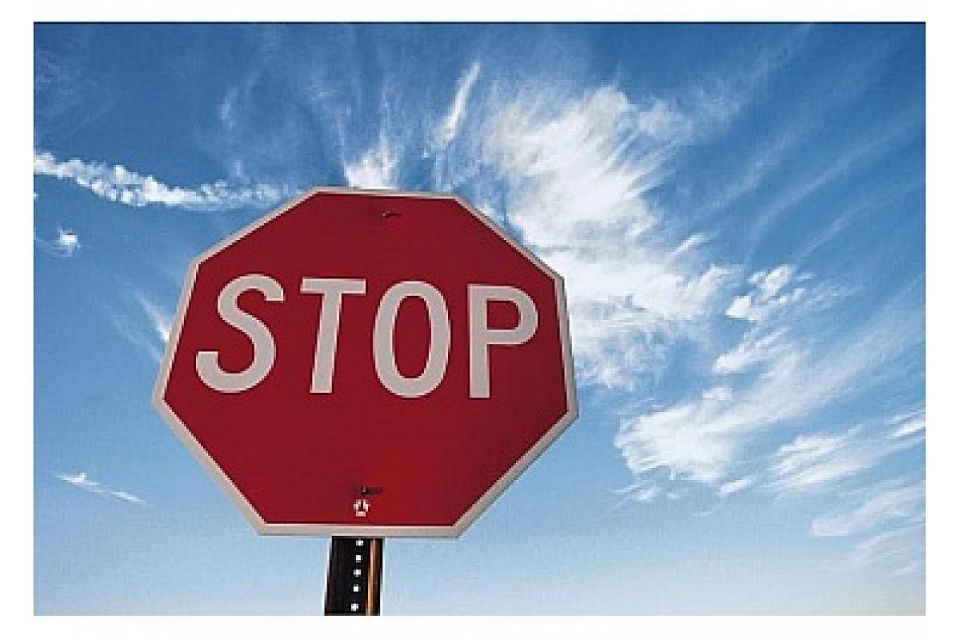 Чому перекрили рух через переїзд у Раковому : 17:10:2023 - vsim.ua