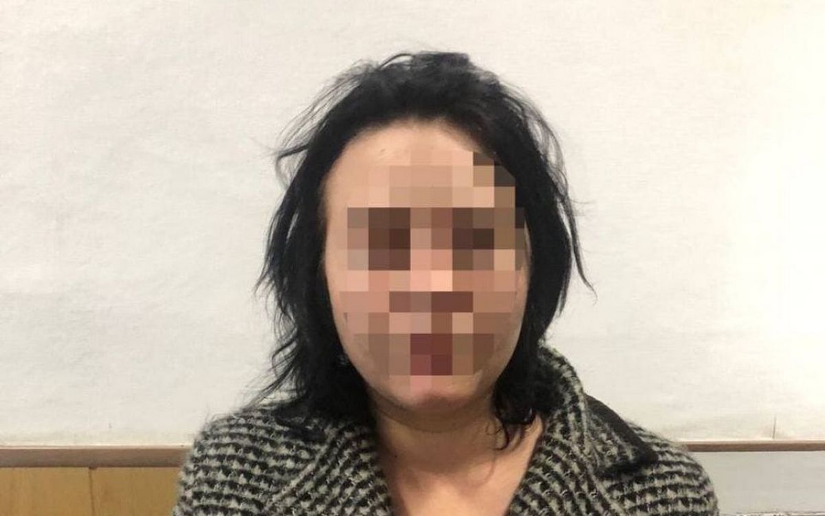 Загорнула тіло в килим і спалила. 23-річну жительку Хмельниччини судитимуть за вбивство - vsim.ua