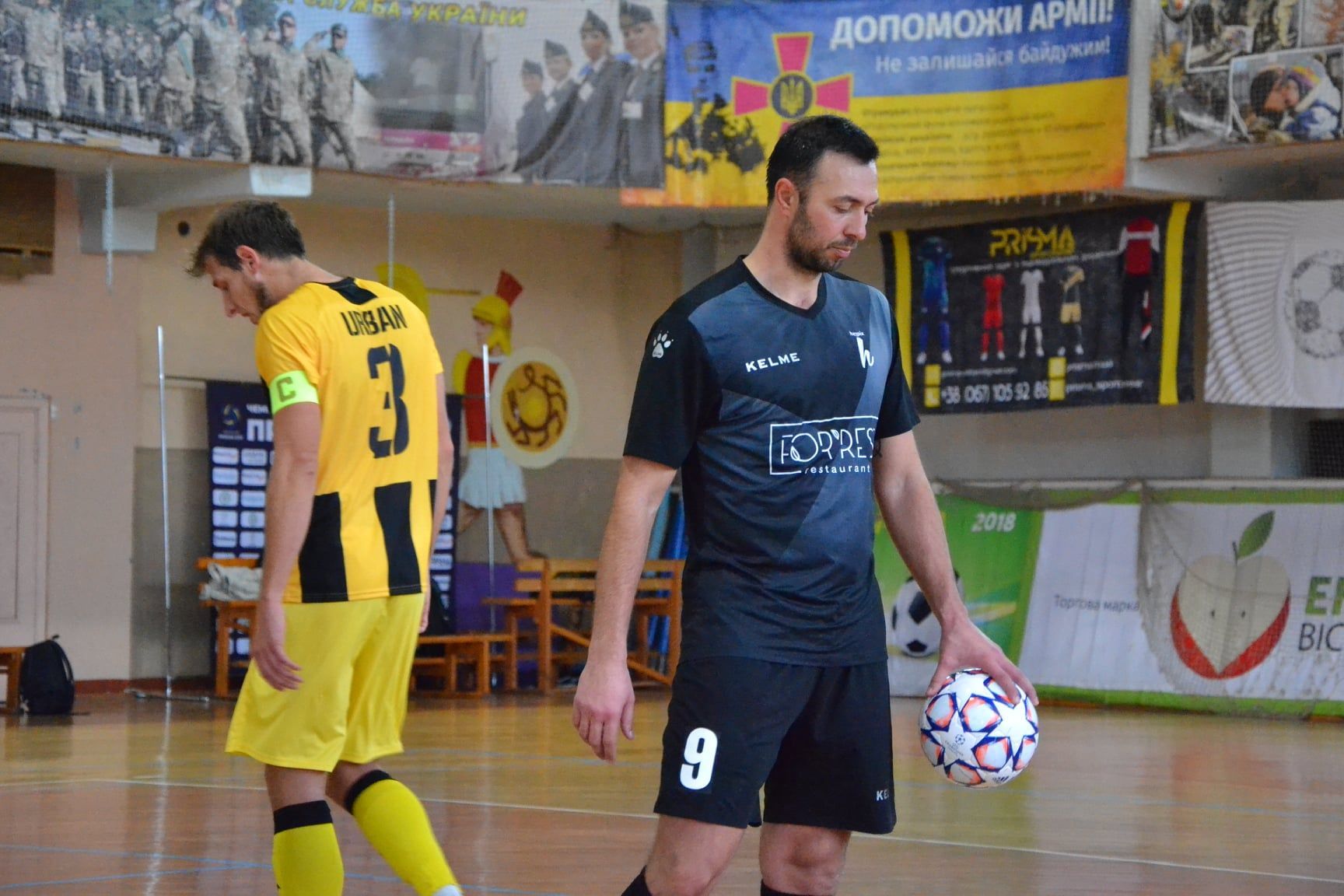 Чемпіонат України з футзалу - Хмельницький представлять “URBAN” та “Helpix” - vsim.ua