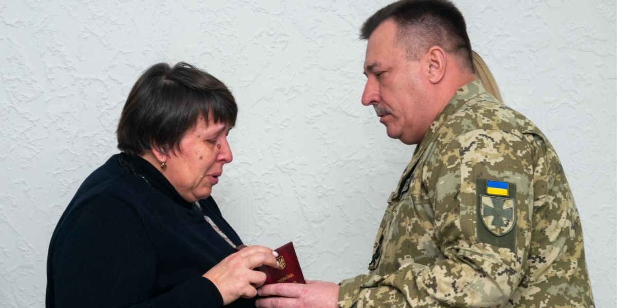 Рідним загиблих прикордонників вручили державні нагороди - vsim.ua