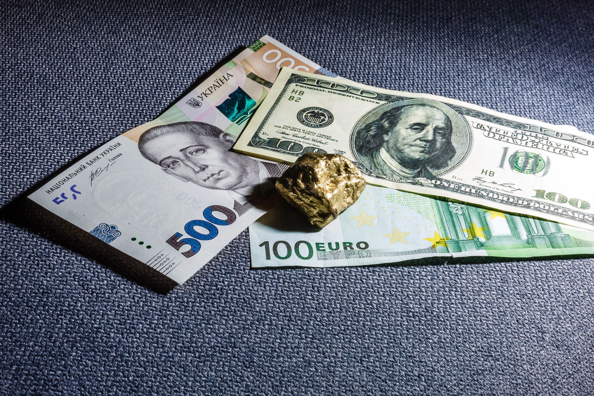 Курс валют у Хмельницькому на 14 березня - vsim.ua