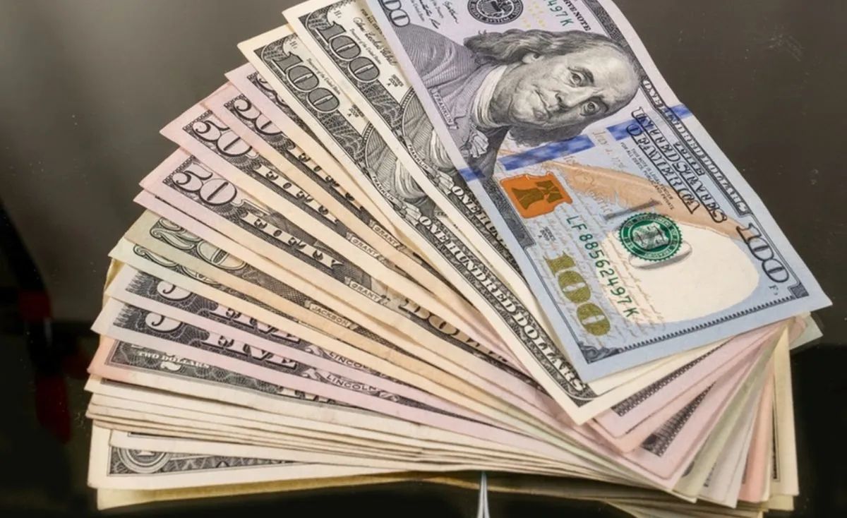 Курс валют у Хмельницькому на 10 червня - vsim.ua