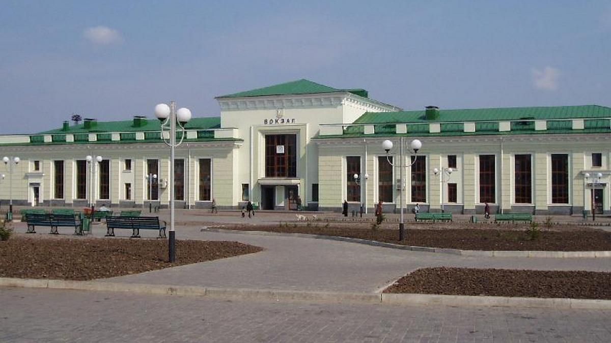 Мешканець Хмельниччини отримав 2,5 року за «мінування» вокзалу та ринку - vsim.ua