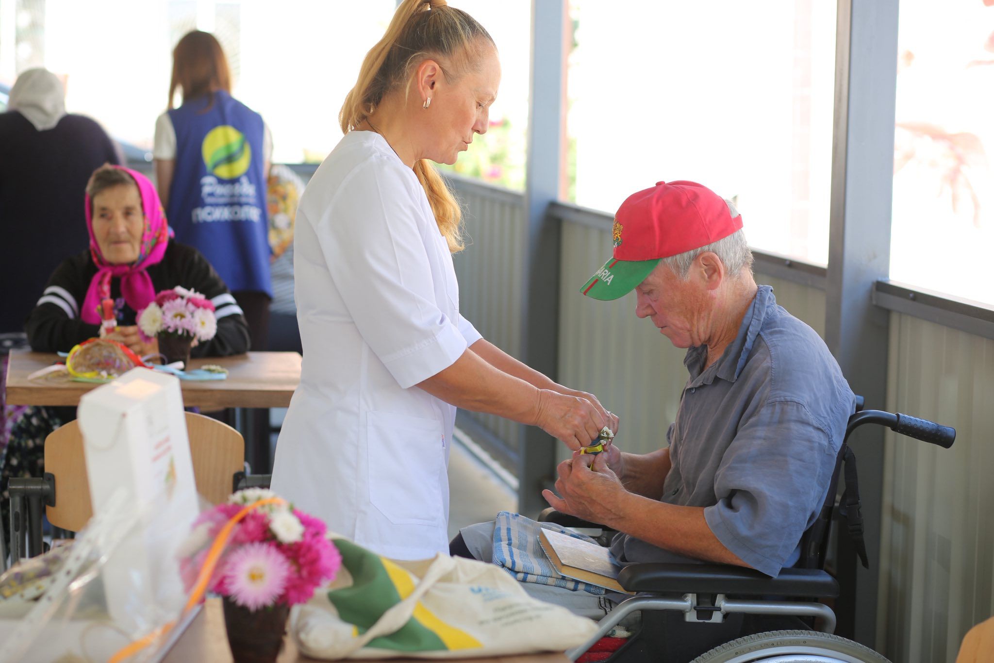 У Хмельницькому відкрили інклюзивний майданчик для соціально вразливих людей - vsim.ua