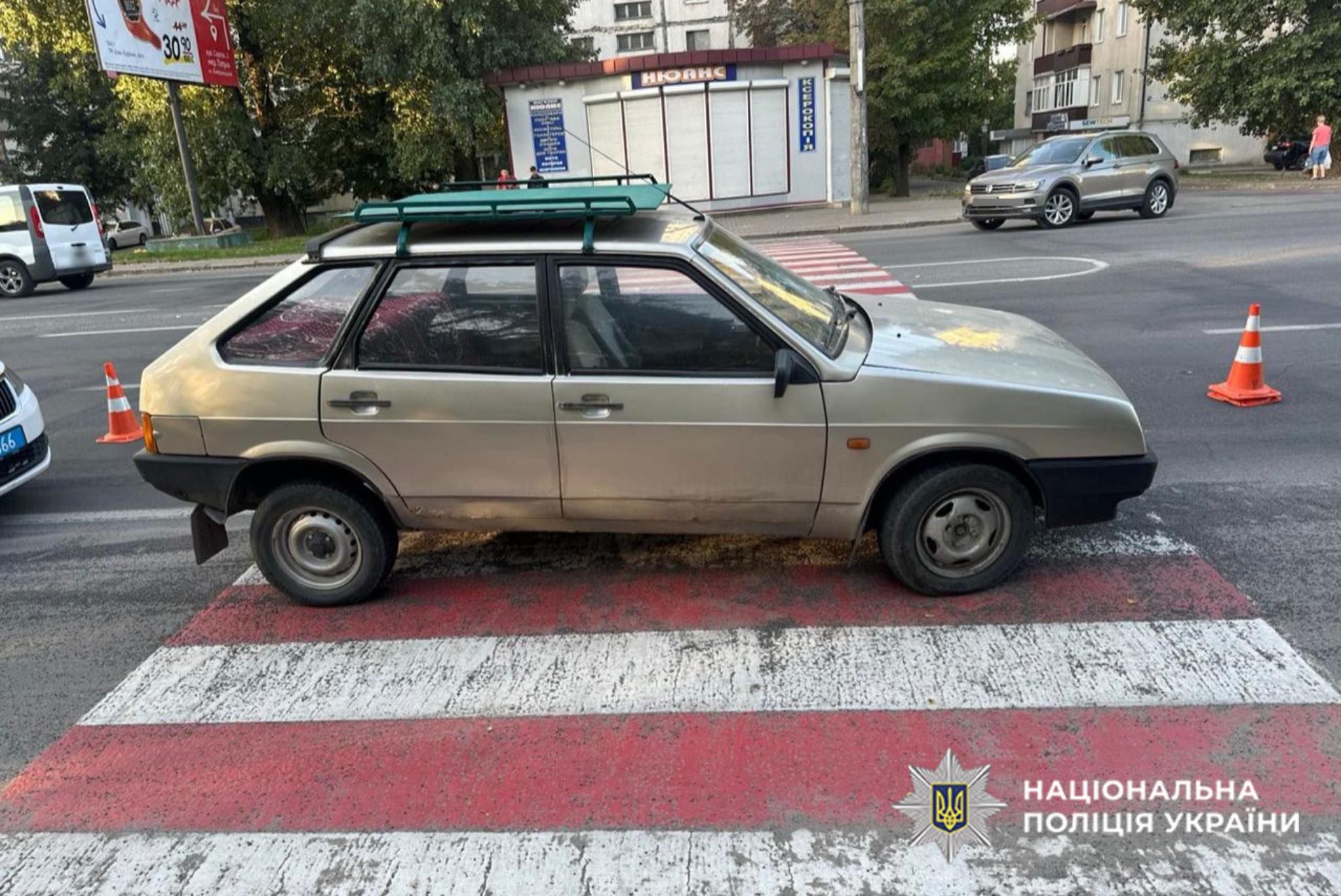 На проспекті Миру автівка збила жінку на «зебрі» - vsim.ua